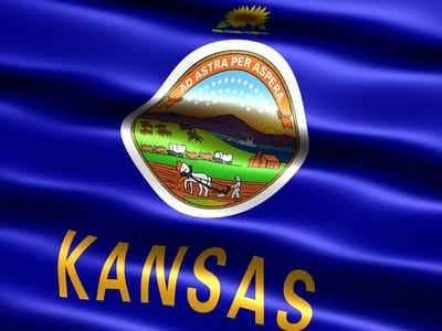CNA Classes in Kansas - The Requirements, Salary, Jobs, Certification